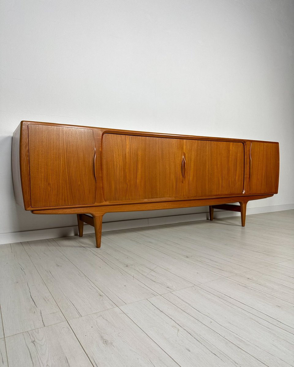 Vintage Danish Model 19 Sideboard in Teak by Johannes Andersen for ...