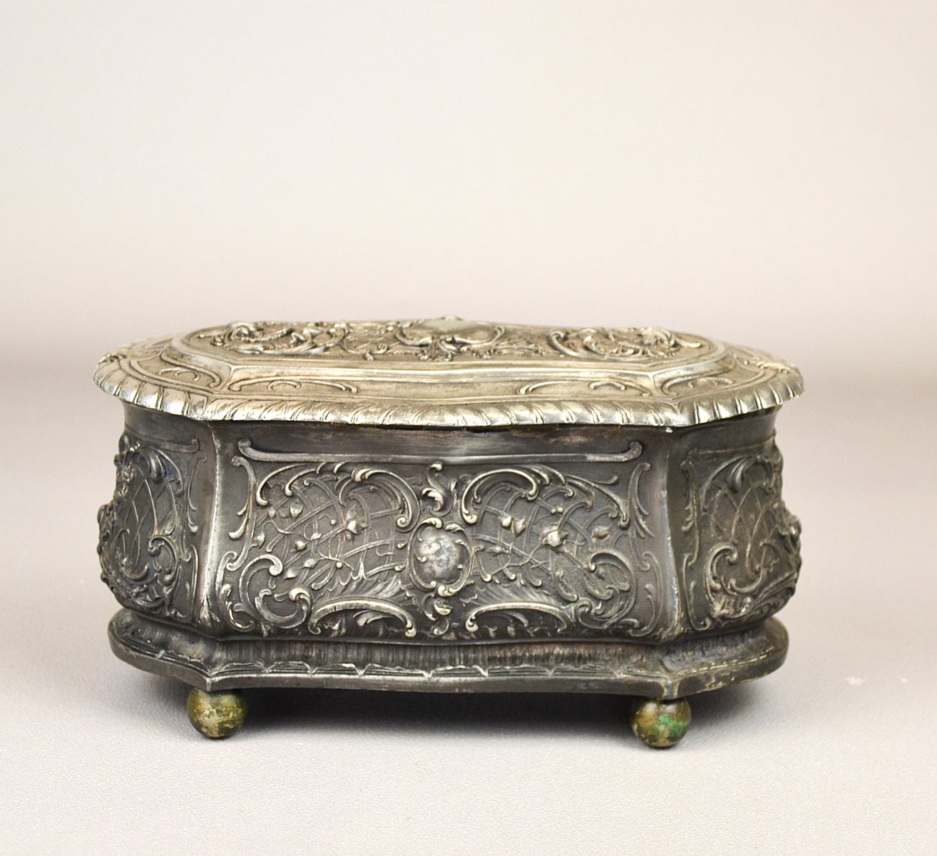 Decorative Box in the Rococo Style, 1890s for sale at Pamono
