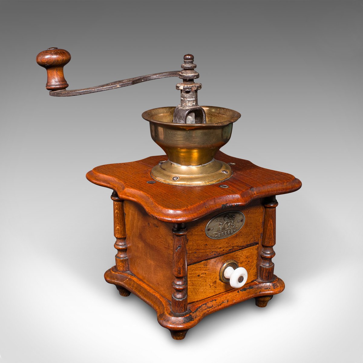 Vintage German Manual Coffee Grinder in Oak, 1930 for sale at Pamono