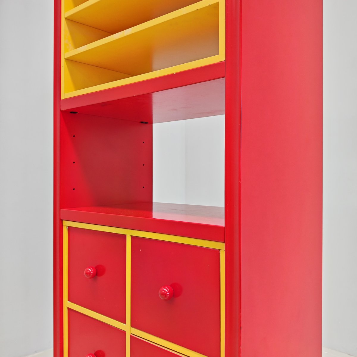 Vintage Yellow and Red Lacquered Vinyl Bookcase, 1980s for sale at Pamono