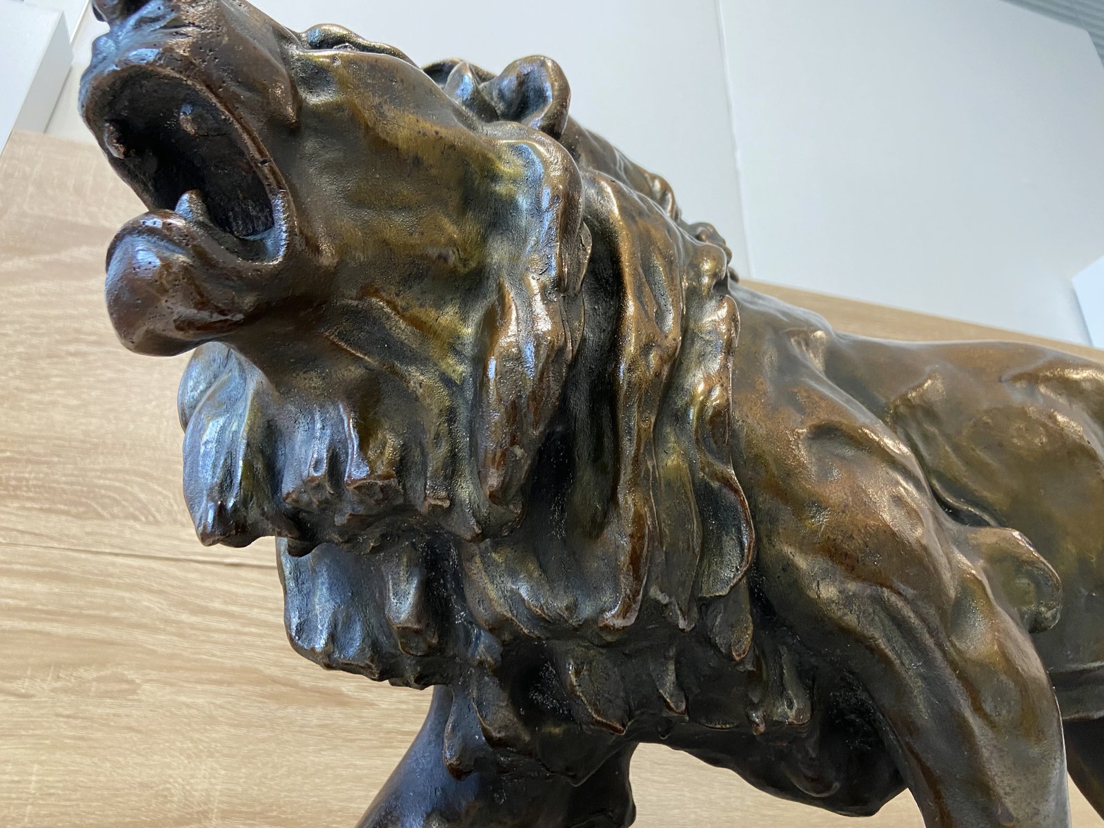 Louis Vidal, Large Lion Statue, 1872, Bronze for sale at Pamono