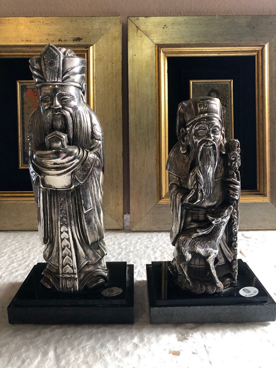 Silver Statues, 1980s, Set of 2 for sale at Pamono