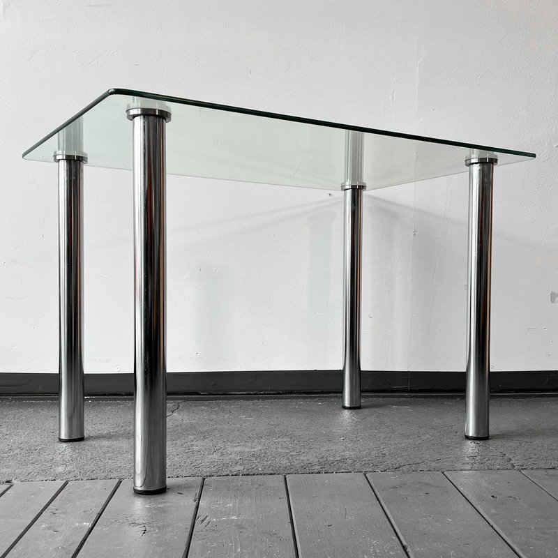 Italian Glass Table, 1990s for sale at Pamono