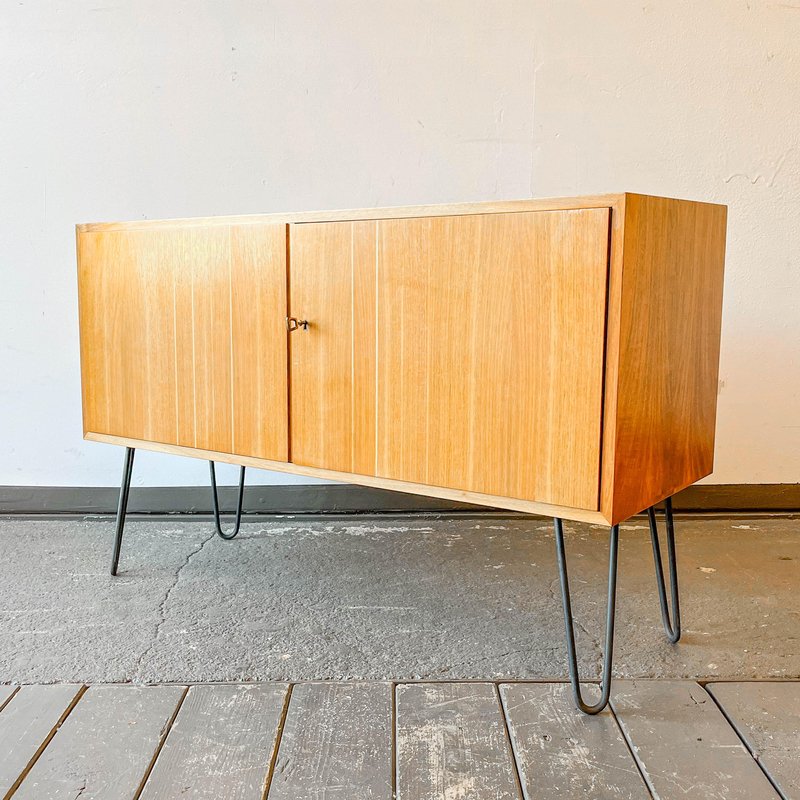 Mid-Century Small Walnut Sideboard for sale at Pamono