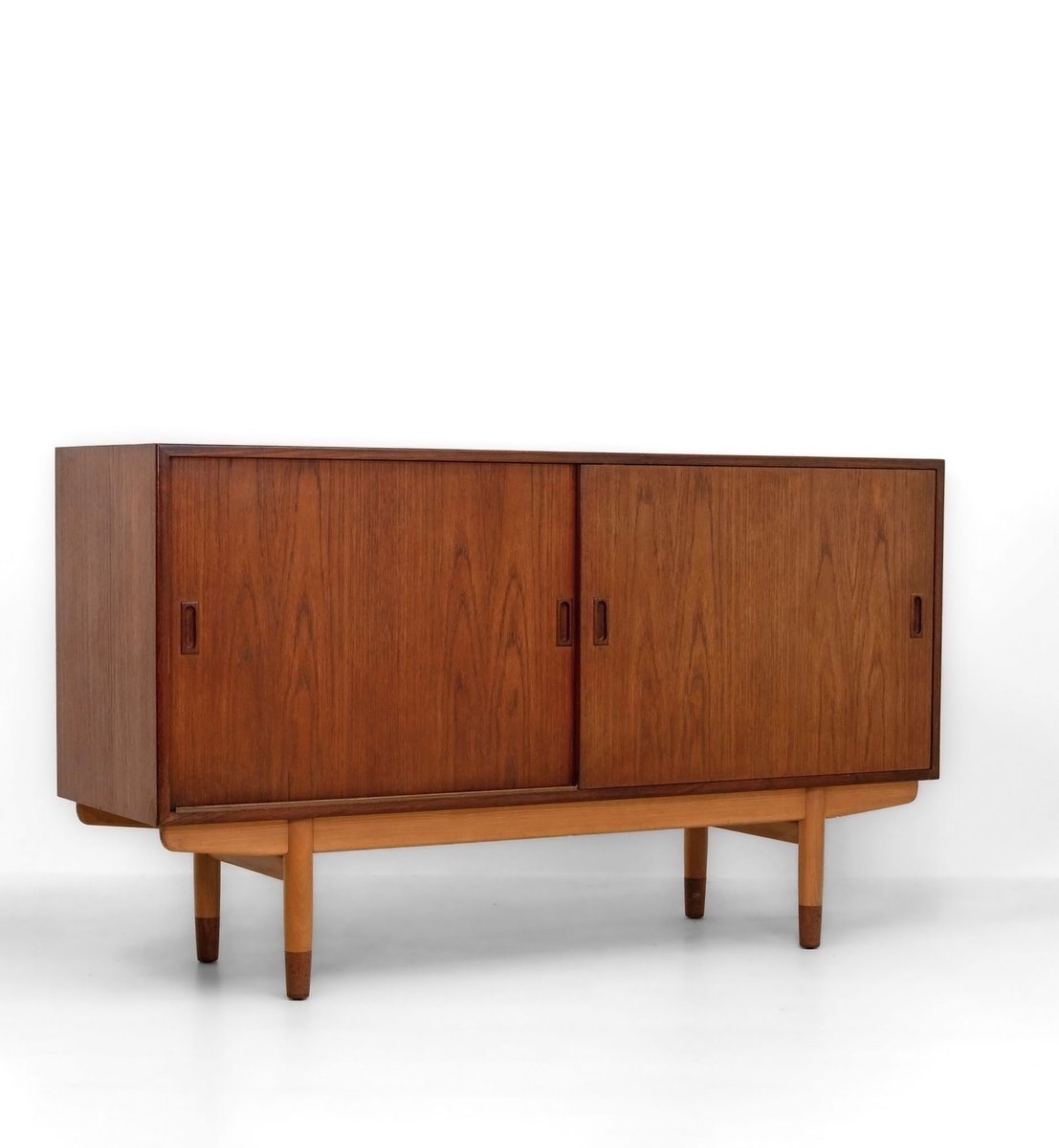 Mid-Century Modern Sideboard by Børge Mogensen for Soborg Mobler, 1958 ...
