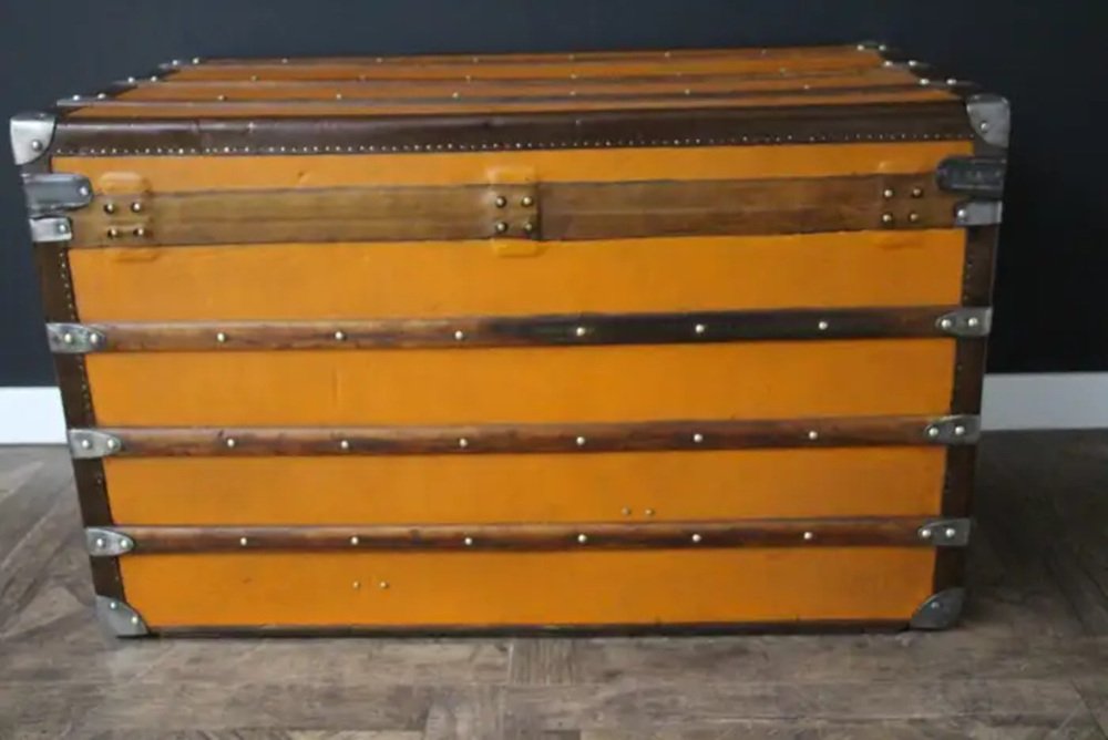 Orange Moynat Trunk in Leather for sale at Pamono