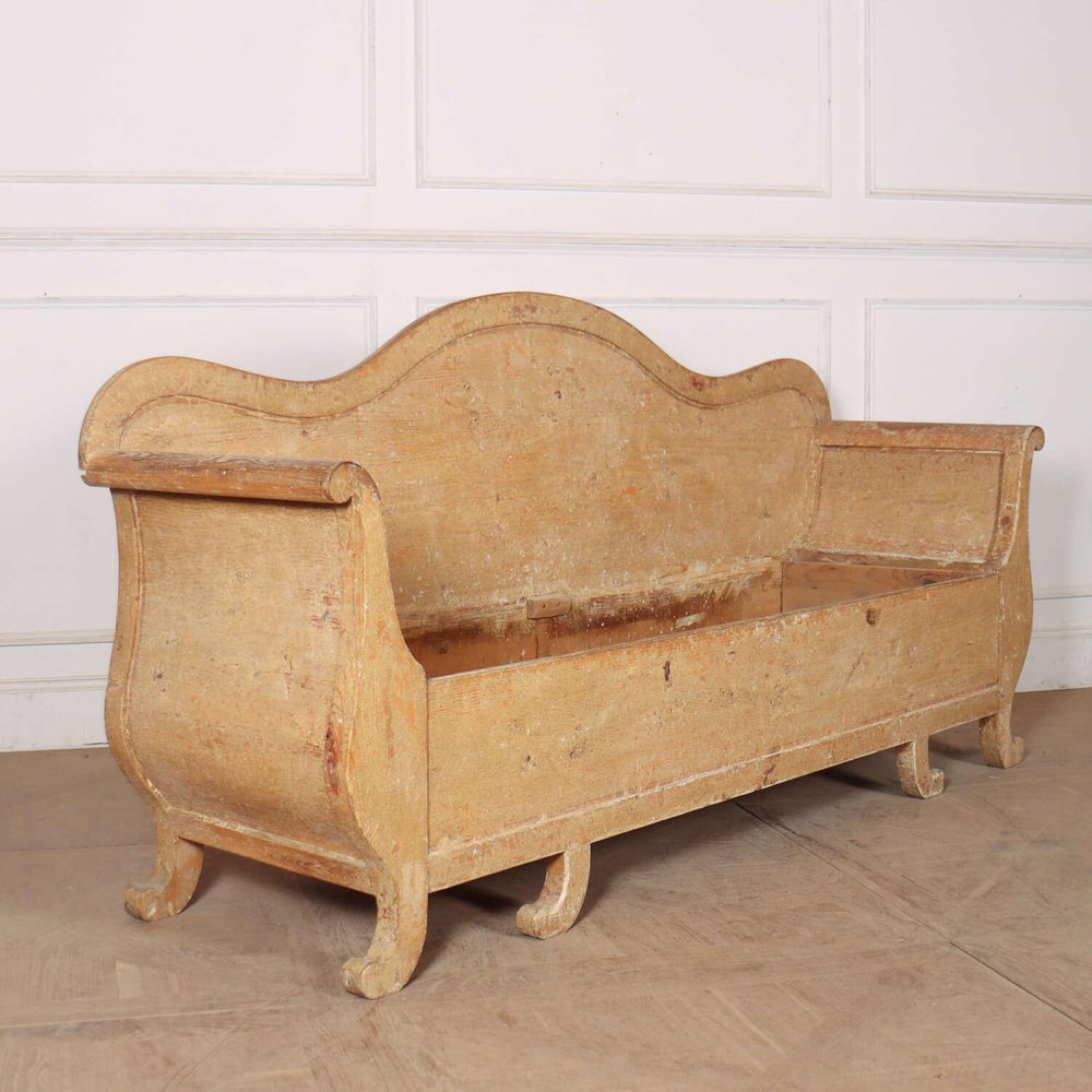 Swedish Painted Storage Bench for sale at Pamono