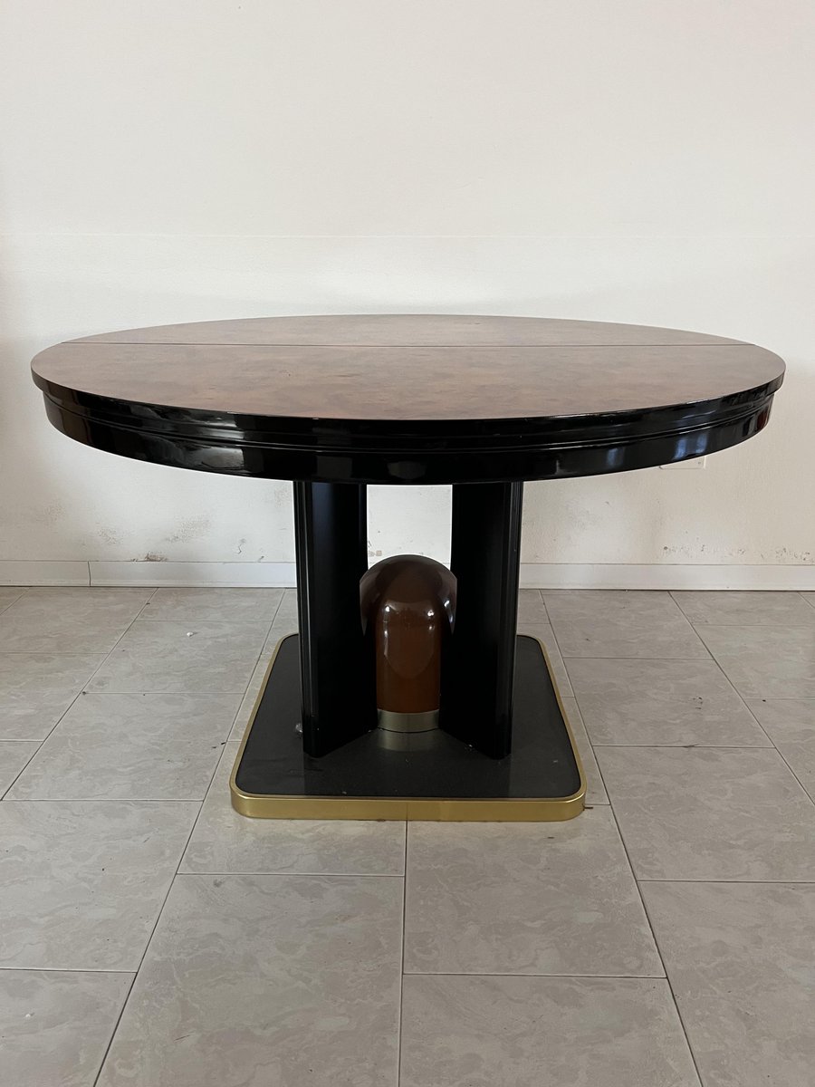 Vintage Circular and Extendable Table in Walnut, 1970s for sale at Pamono