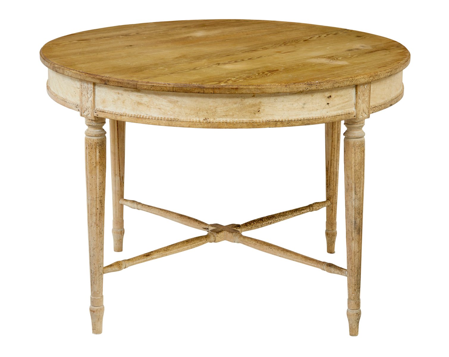 19th Century Scandinavian Circular Pine Dining Table, 1890s for sale at ...