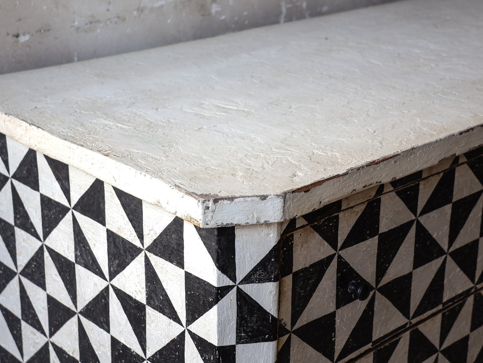 French Chest of Drawers with Geomtric Pattern in Black and White Patina ...