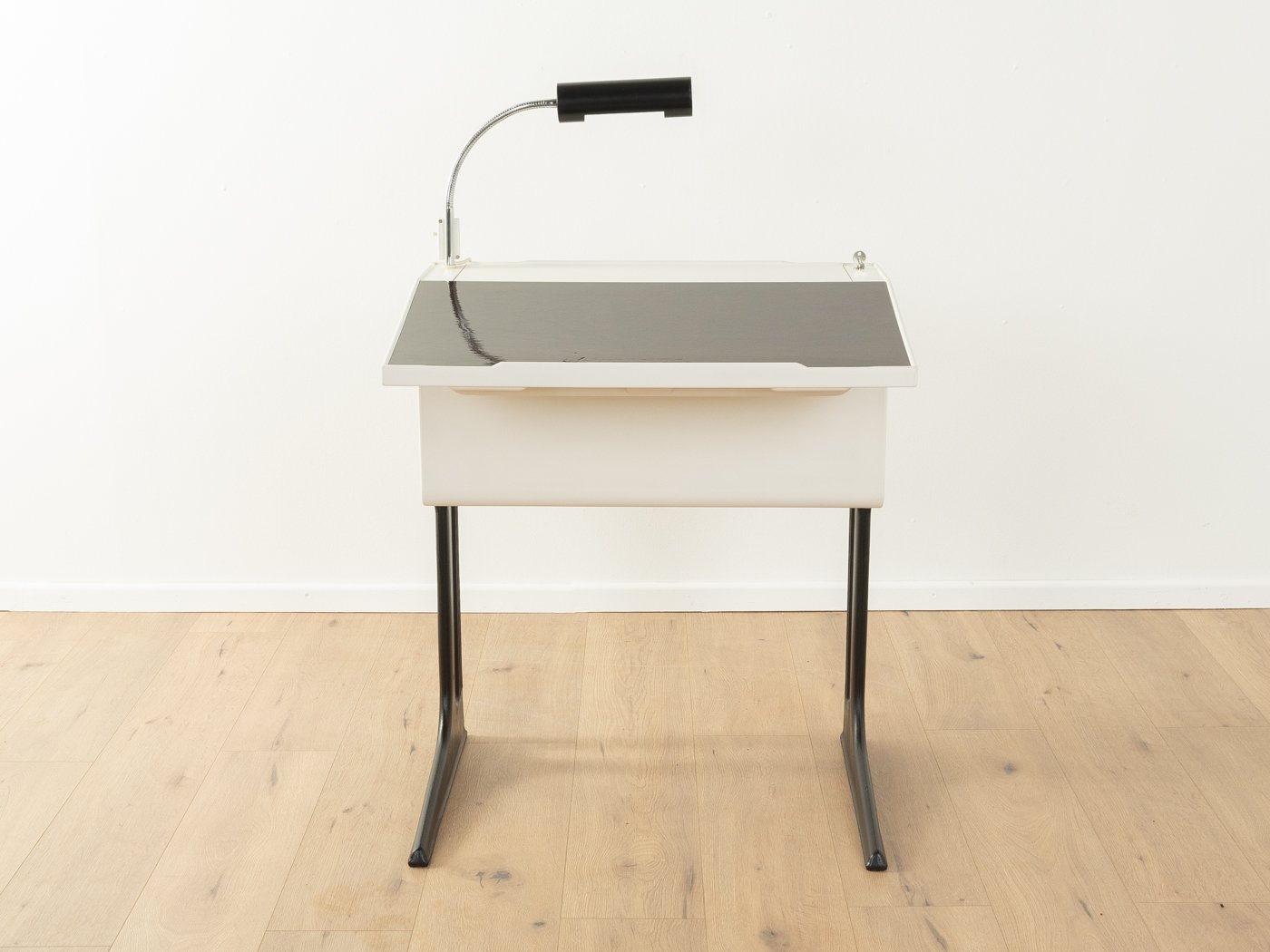 Space Age Desk by Luigi Colani for Flötotto, 1970s for sale at Pamono