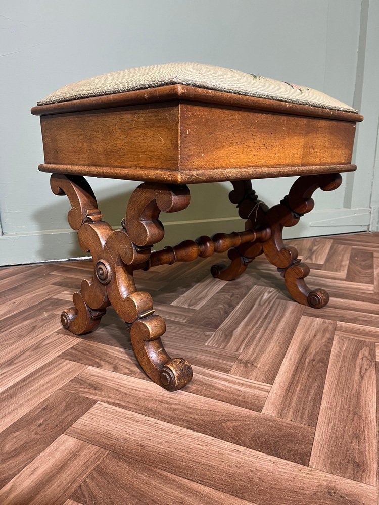 Early Victorian Sewing Box for sale at Pamono