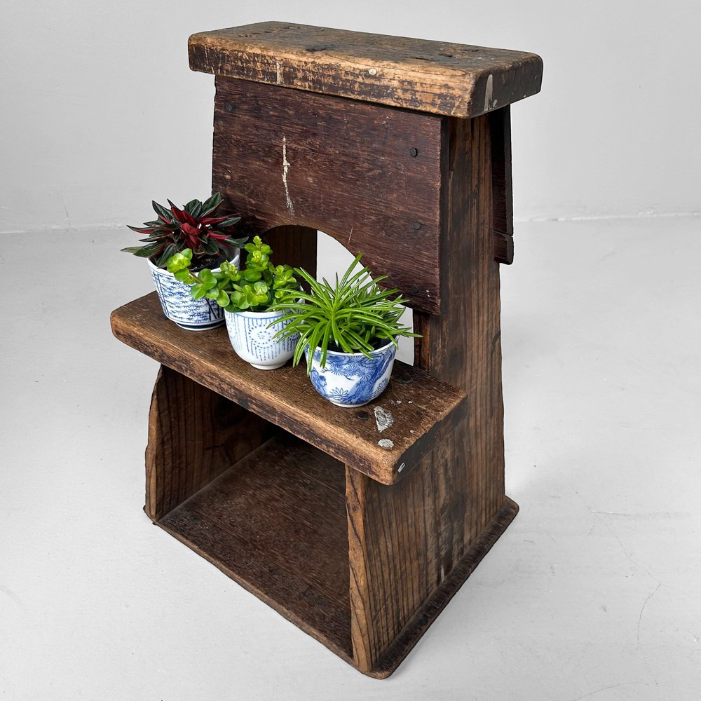 Minimalist Fumidai Wooden Step Stool, Japan, 1920s for sale at Pamono