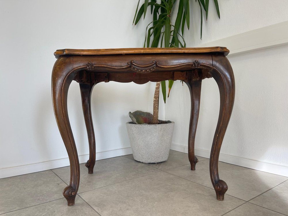 Baroque Style Side Table for sale at Pamono