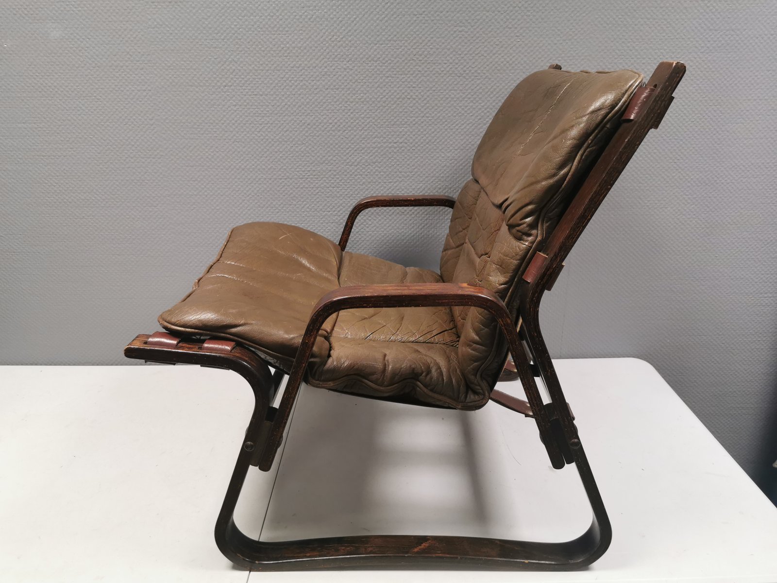 Bentwood and Buffalo Leather Lounge Chair by Giske Carlsen for Kleppe ...