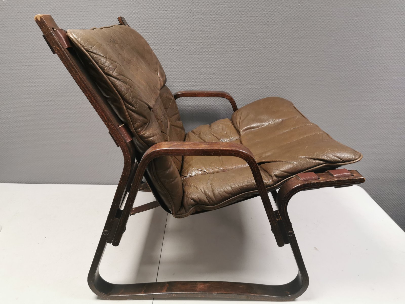 Bentwood and Buffalo Leather Lounge Chair by Giske Carlsen for Kleppe ...