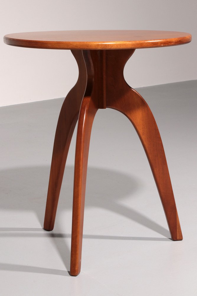 Italian Craftsmanship Round Walnut Side Table, 1960s for sale at Pamono