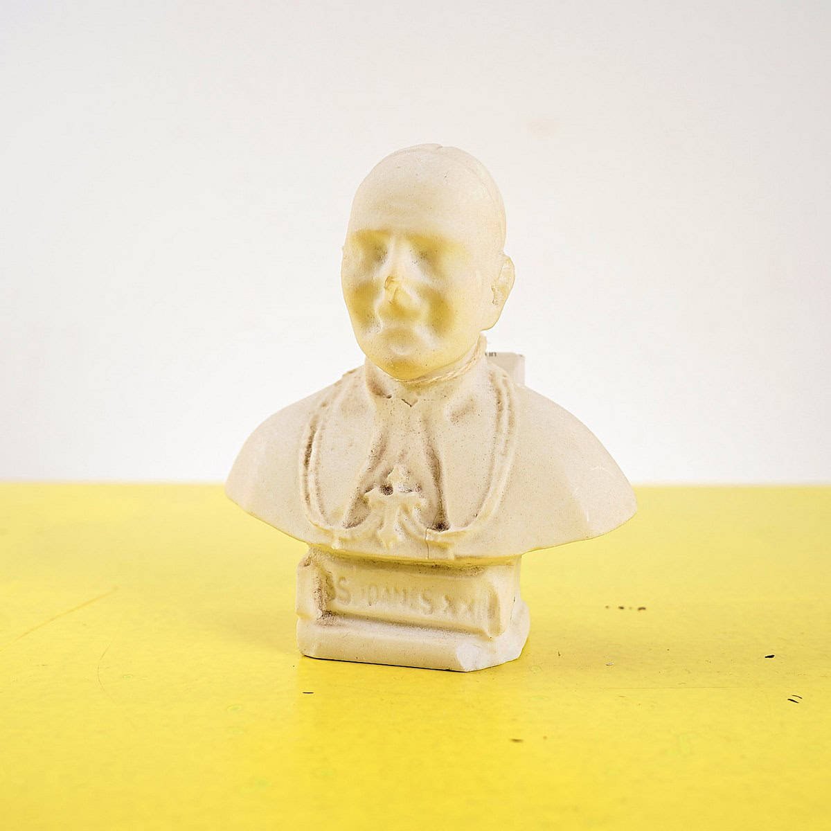 Half-Length Pope Bust in Foam for sale at Pamono