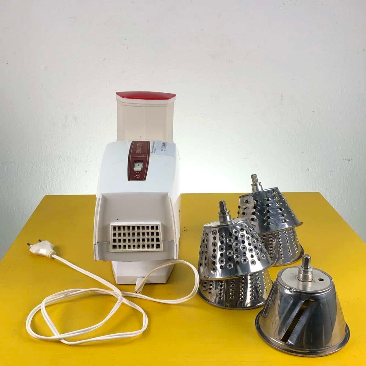 Vintage Bialetti Model V-220 Meat Grinder for sale at Pamono