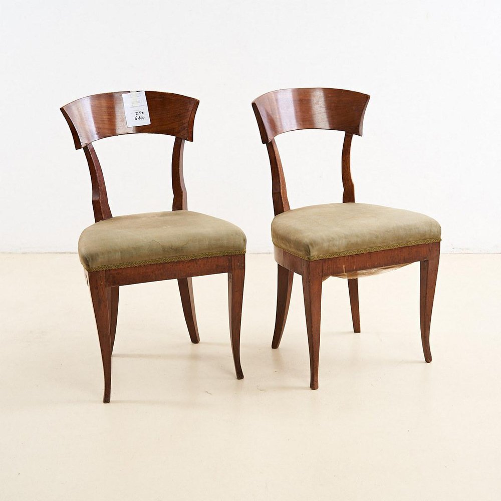 Set of Early 19th Century Neoclassical Chairs in Walnut for sale at Pamono