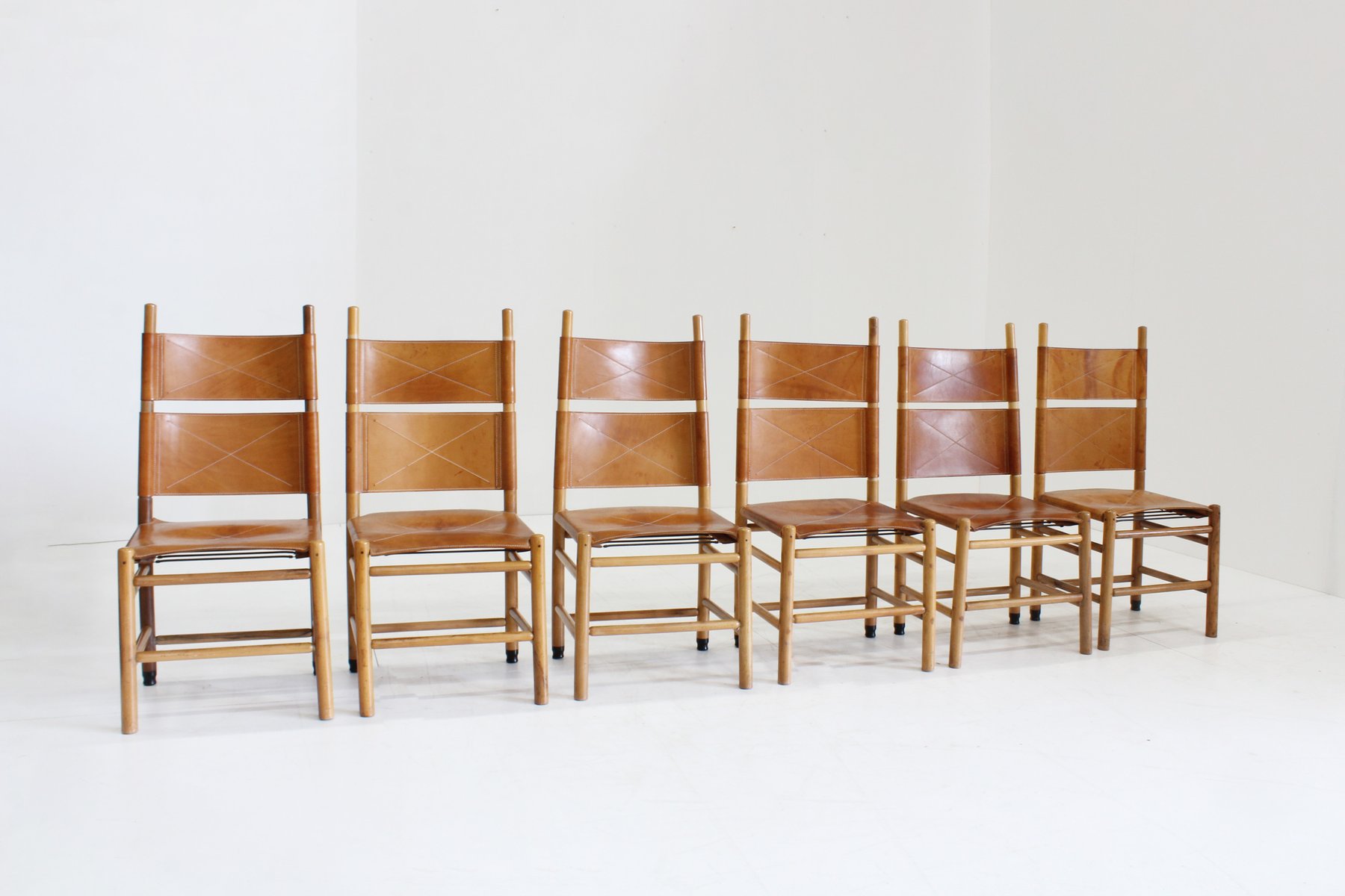 Vintage Kentucky Dining Chairs by Carlo Scarpa for Bernini, 1970s, Set ...