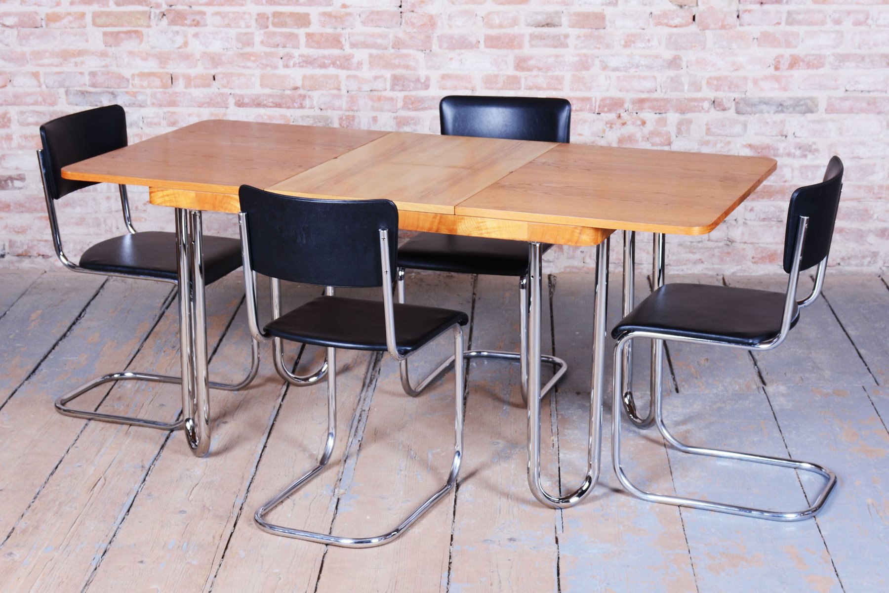 Czech Bauhaus Oak Dining Table attributed to Jindřich Halabala for Up ...