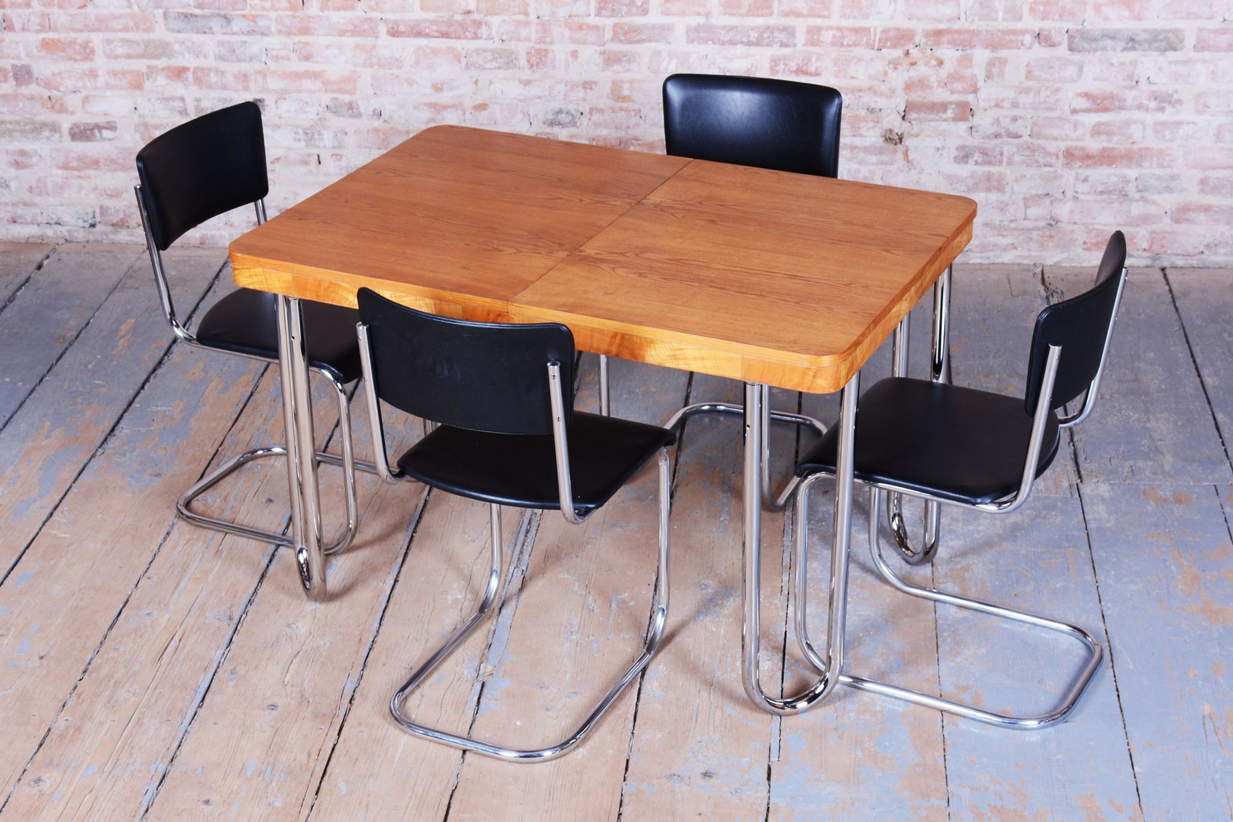 Czech Bauhaus Oak Dining Table attributed to Jindřich Halabala for Up ...