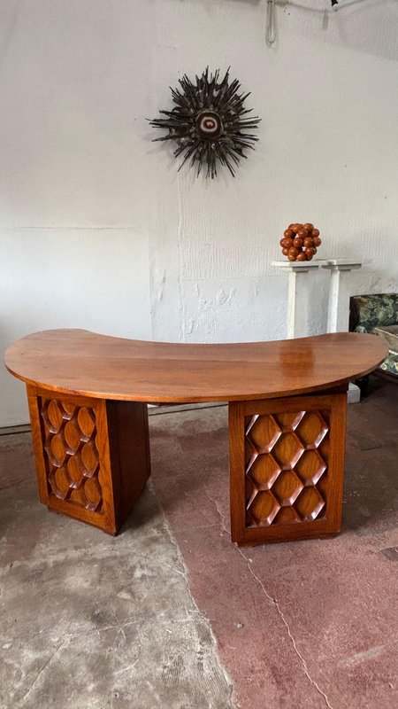Mid-Century Modern Semi-Circular Desk, 1970s for sale at Pamono