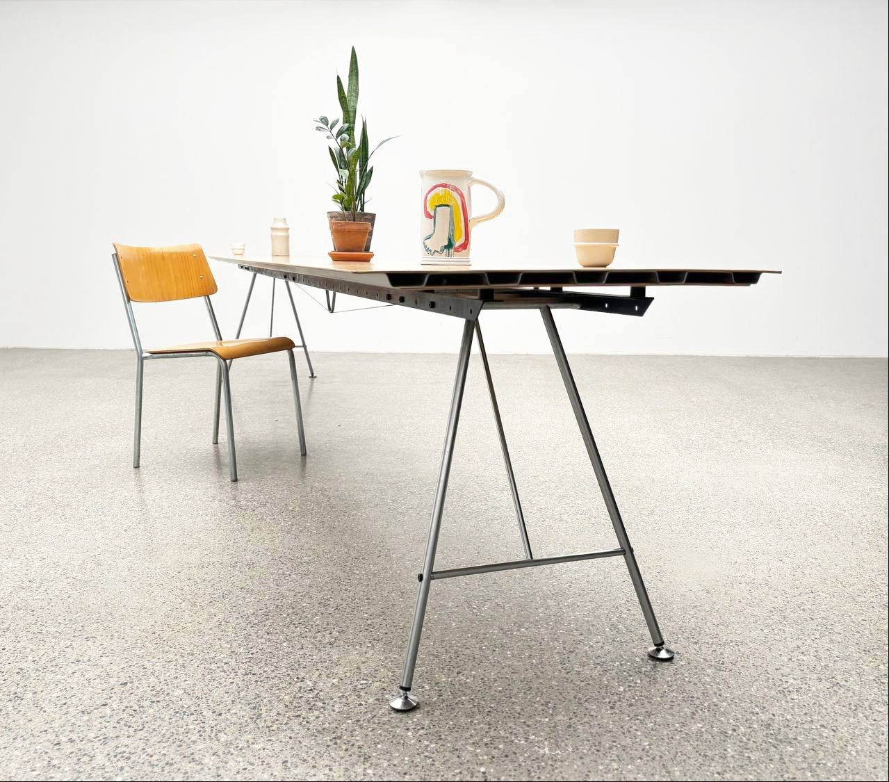 Unistandard Table from Atelier Alinea for sale at Pamono