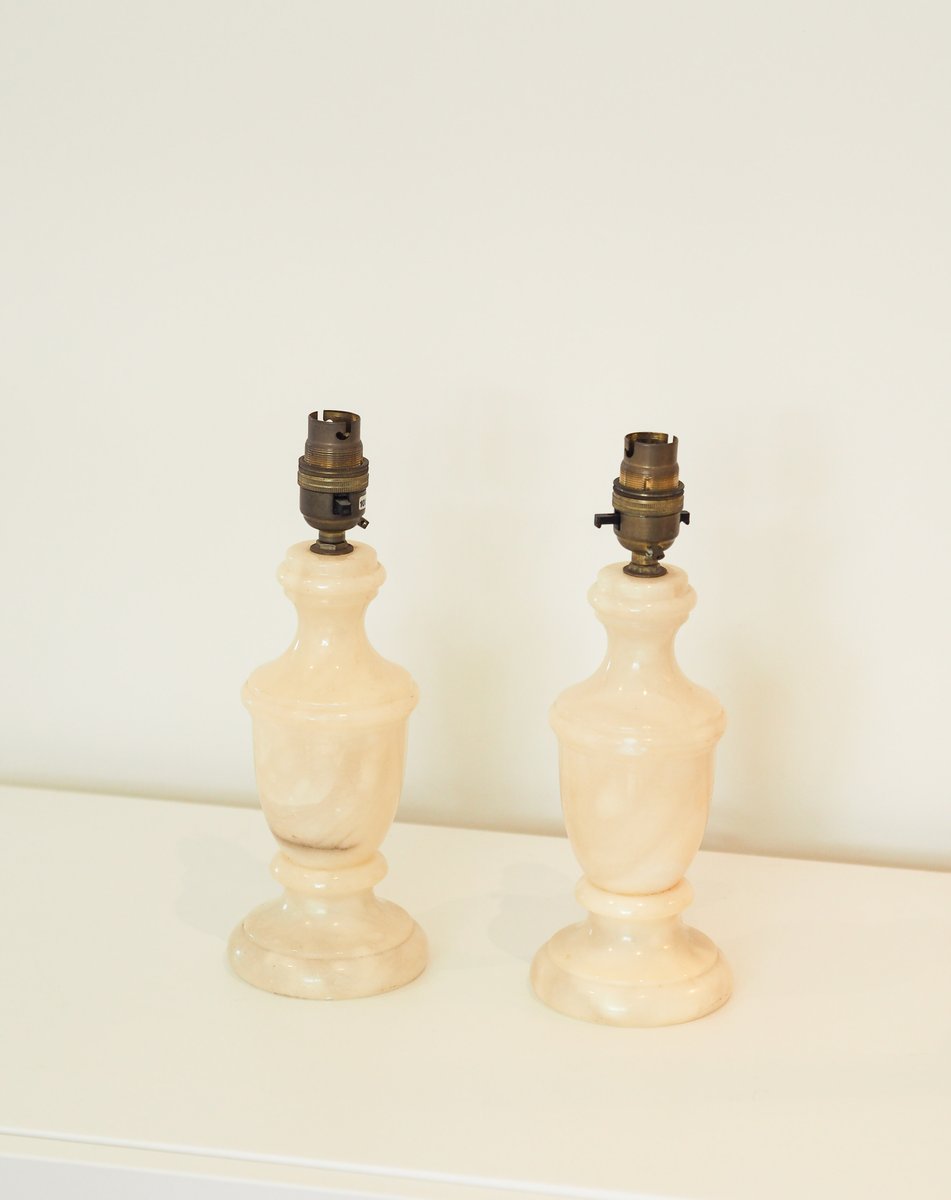 Ivory Alabaster Table Lamp by Marmo Lusso for sale at Pamono