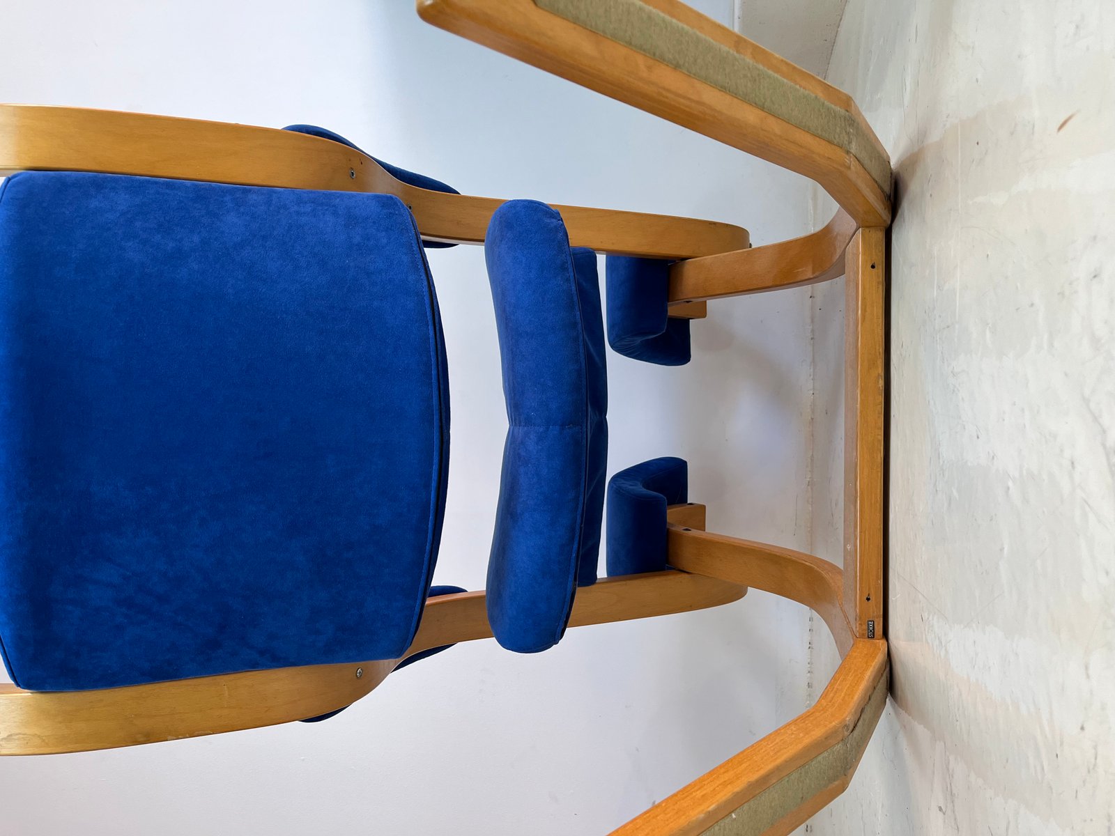 Gravity Chair attributed to Peter Opsvik, 1980s for sale at Pamono