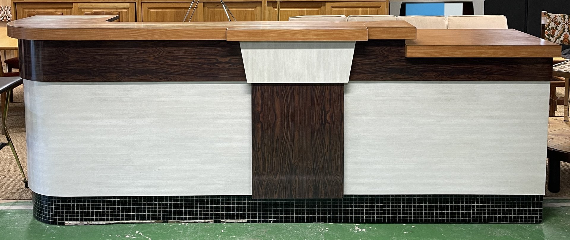 Formica Bar Counter with Rounded Corners, 1960s for sale at Pamono