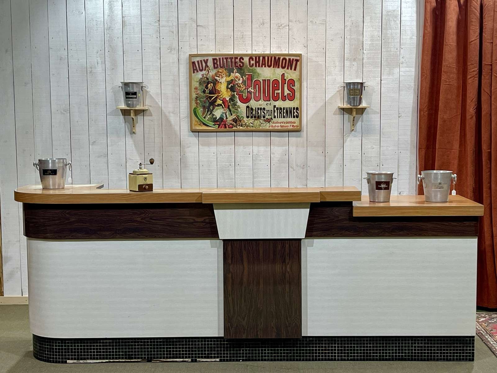 Formica Bar Counter with Rounded Corners, 1960s for sale at Pamono