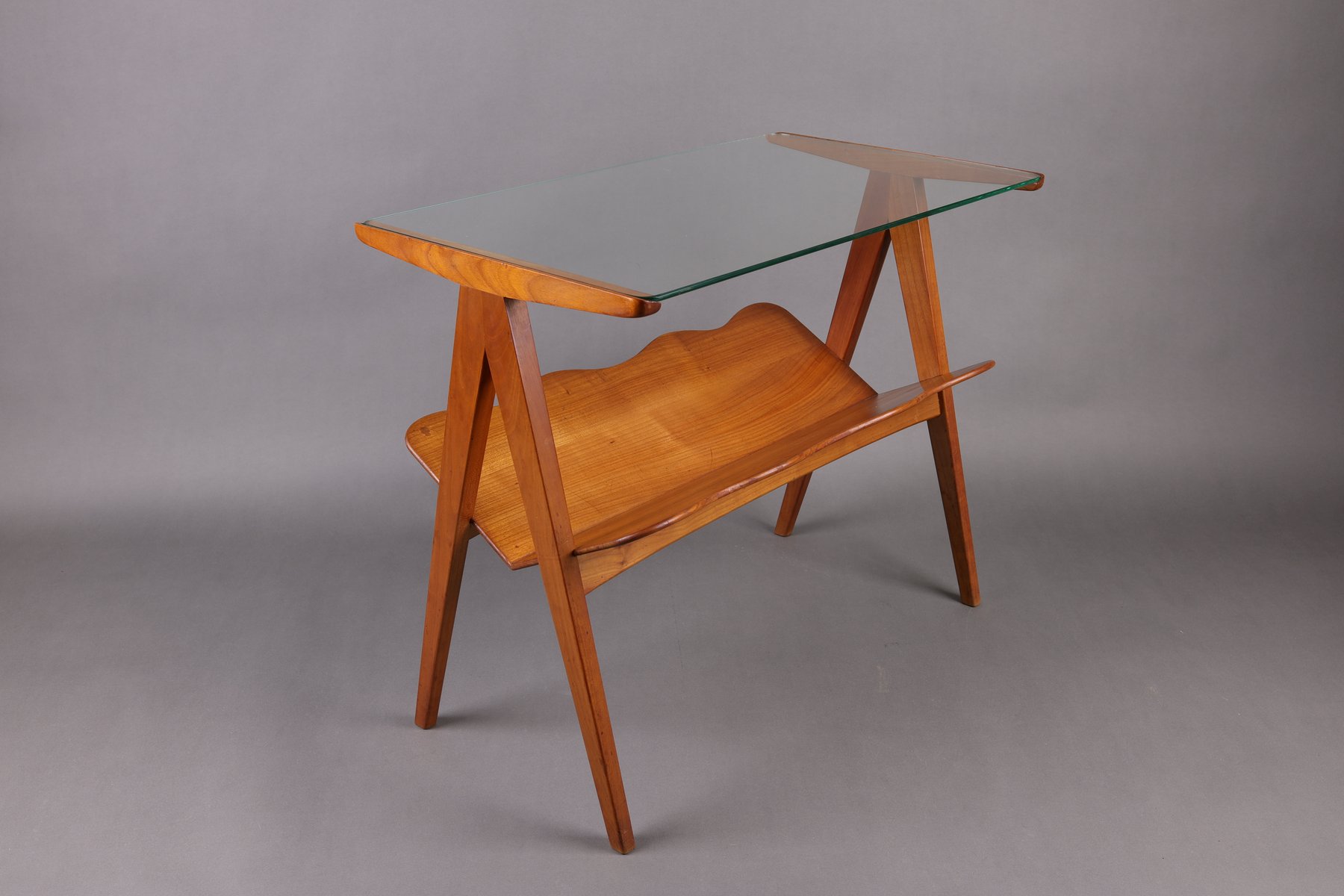 Mid-Century Modern Italian Side Table with Magazine Rack, 1960s for ...