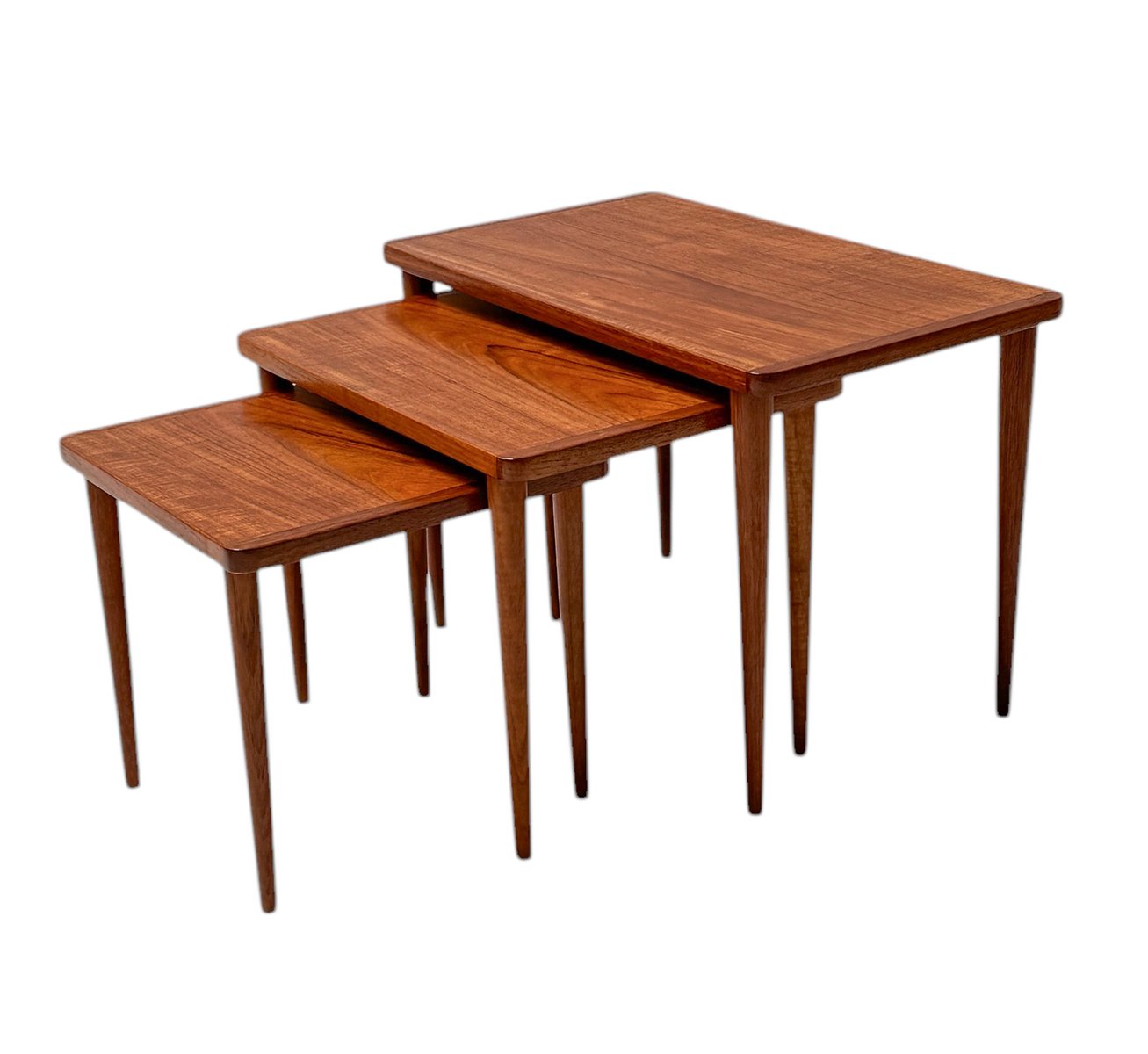 Mid-Century Modern Nesting Tables, 1960s, Set of 3 for sale at Pamono