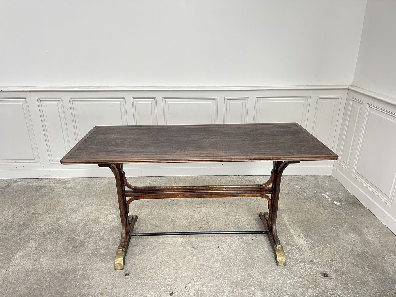 Vintage Bistro Table, 1920s for sale at Pamono