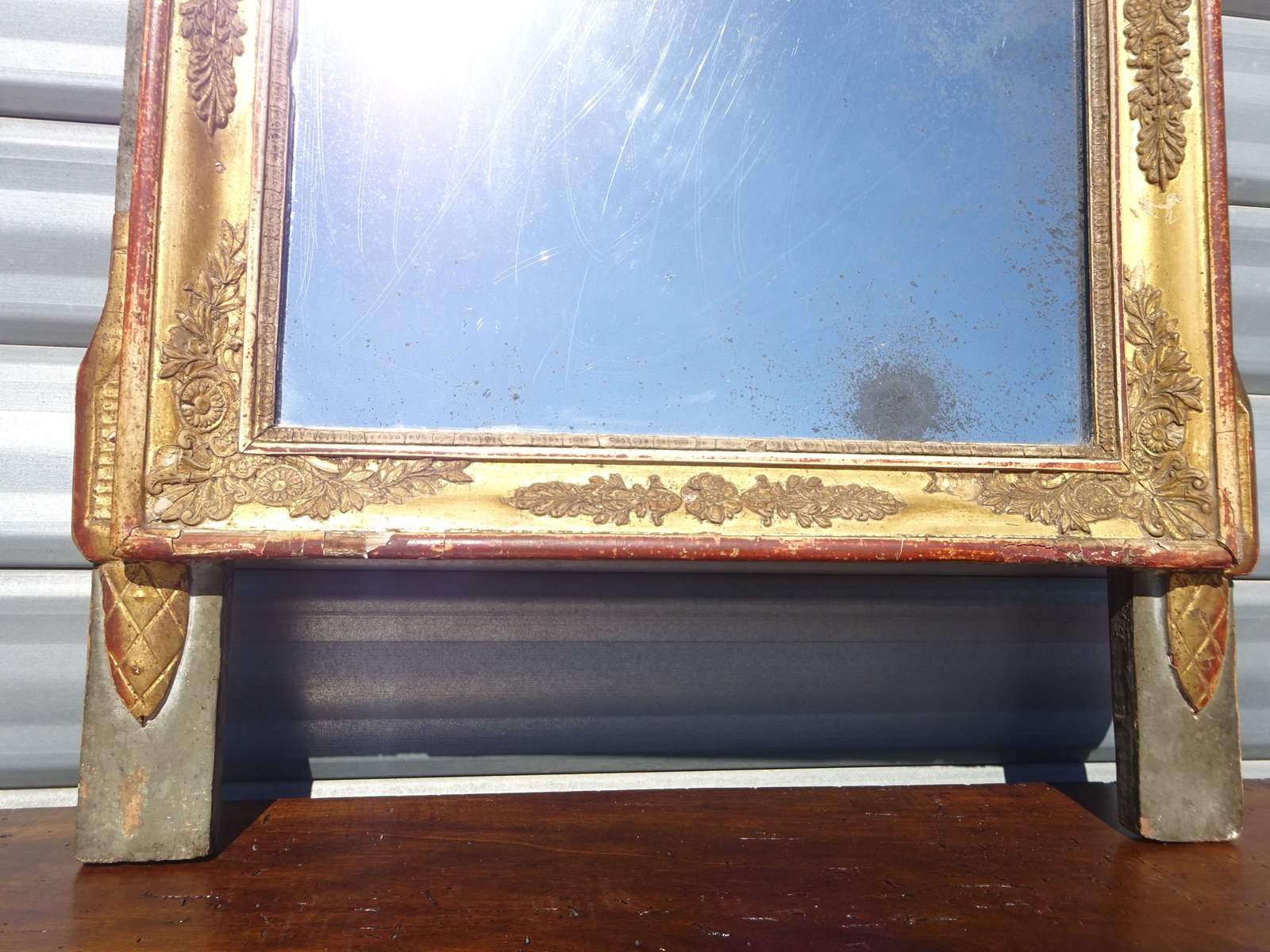 Antiker zweifarbiger Spiegel aus Holz & Stuck bei Pamono kaufen