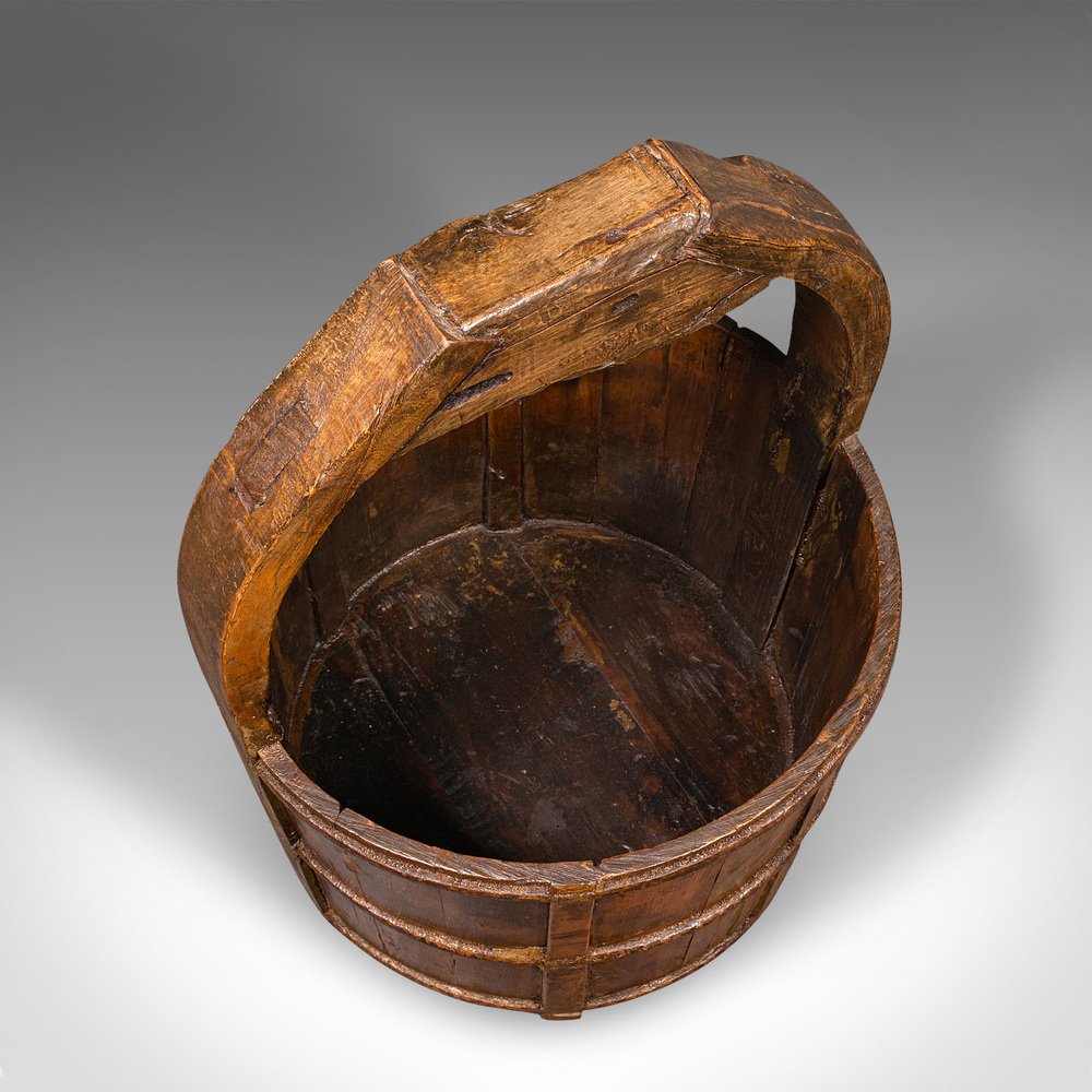 Large Antique English Well Bucket, 1800 for sale at Pamono