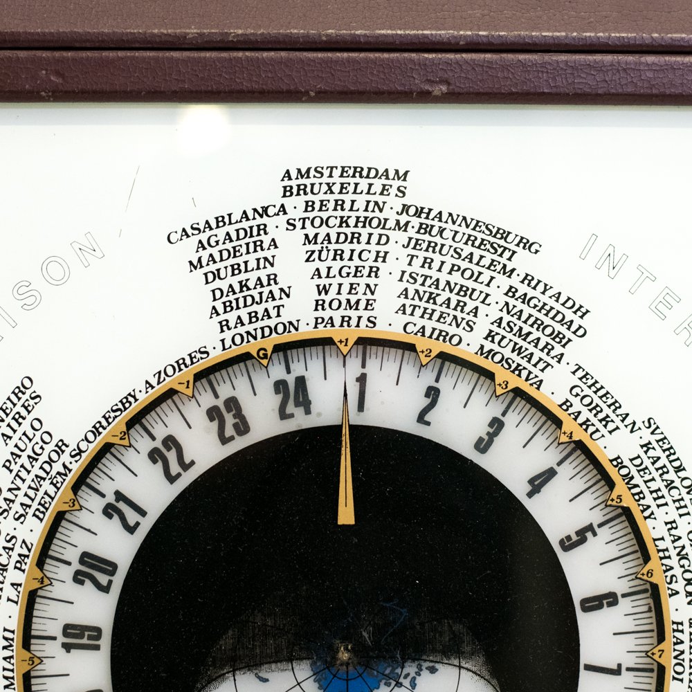 Geographic Global Time Zone Clock, 1960s for sale at Pamono