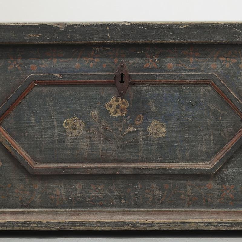 Painted Bridal Chest, Germany for sale at Pamono