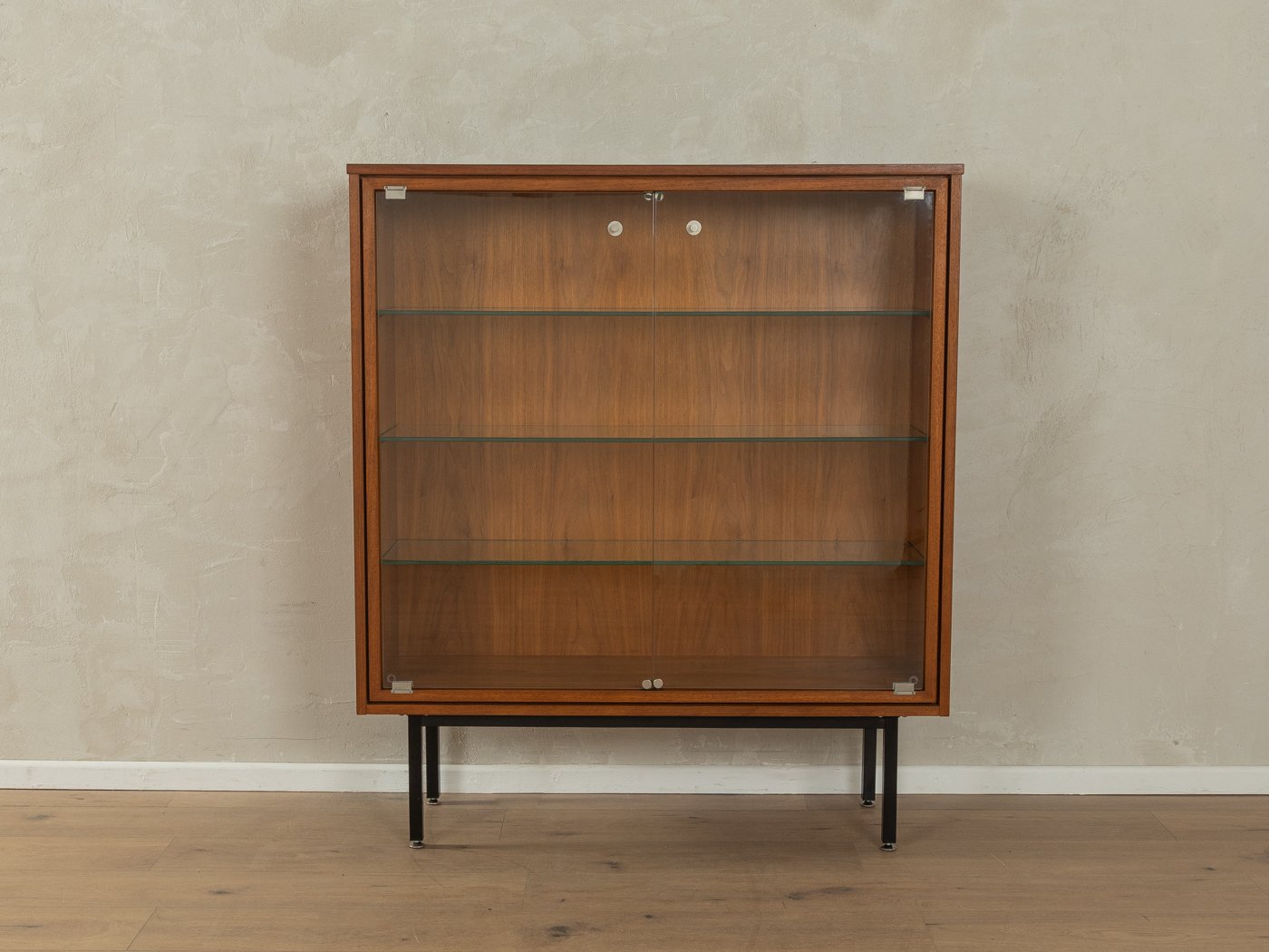 Vintage Dresser Showcase, 1960s for sale at Pamono