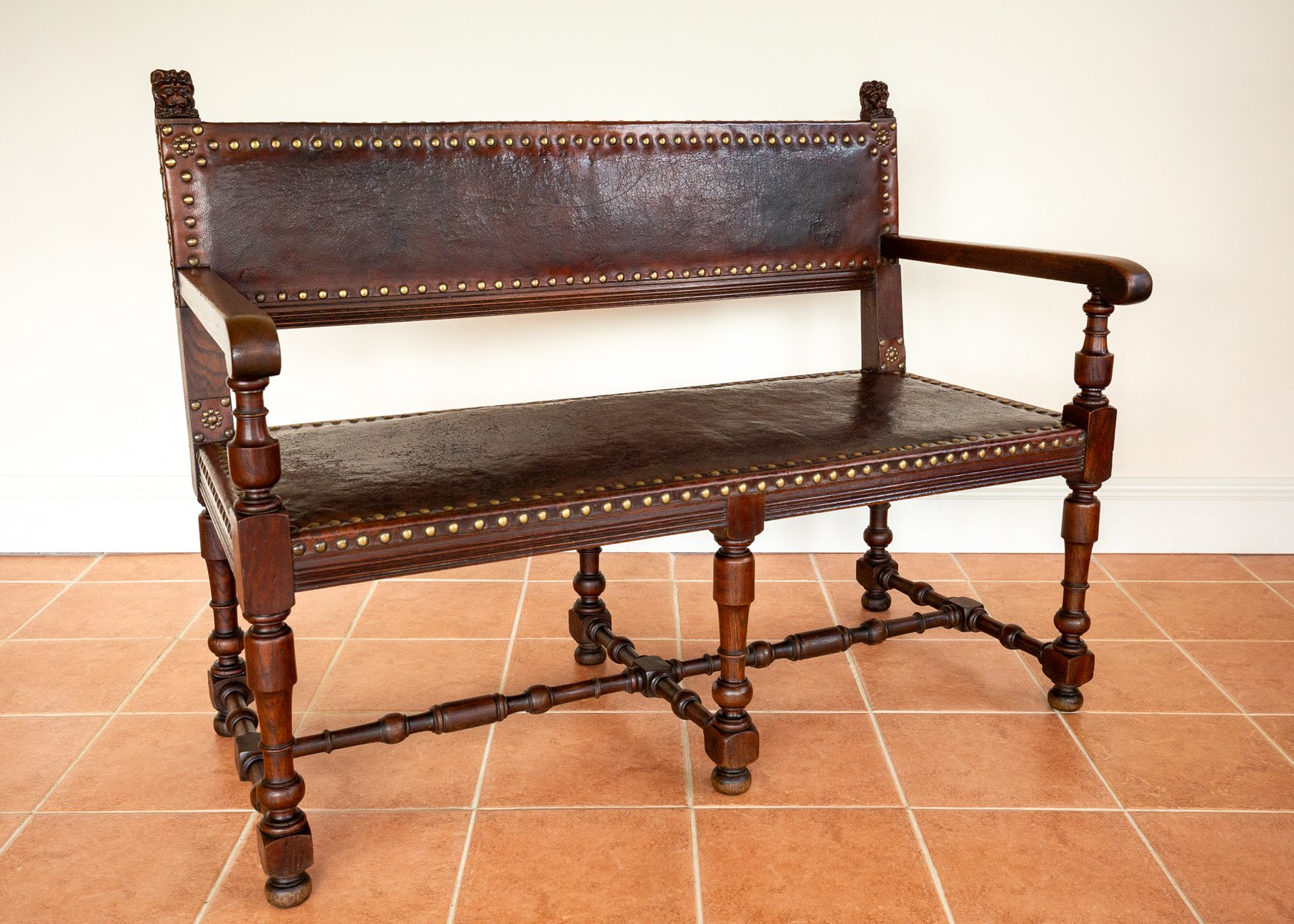 Antique Spanish Colonial Oak Leather Bench, 1890s for sale at Pamono