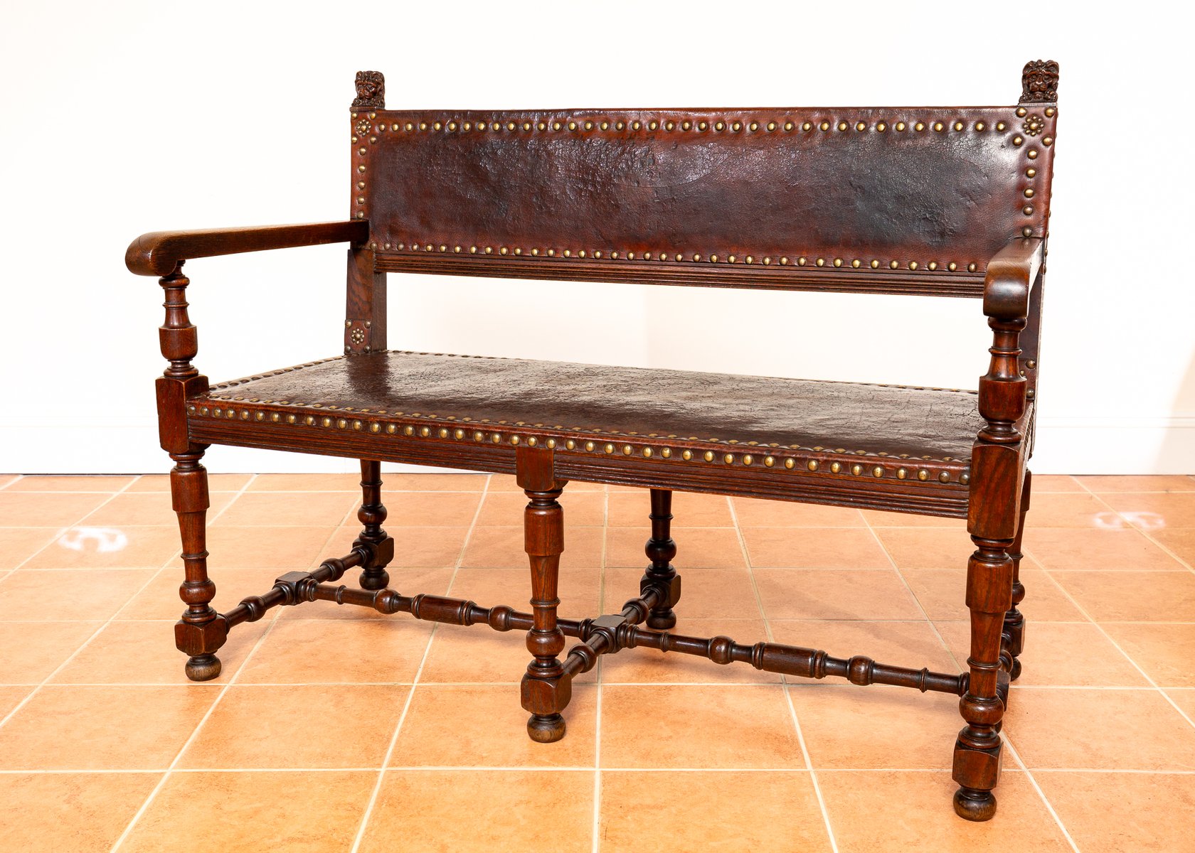 Antique Spanish Colonial Oak Leather Bench, 1890s for sale at Pamono