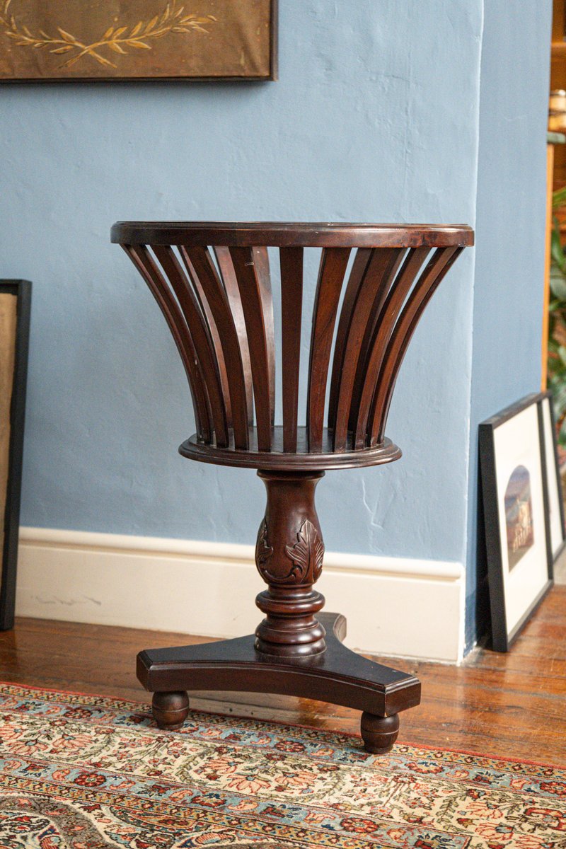 Victorian Style Fir Planter for sale at Pamono