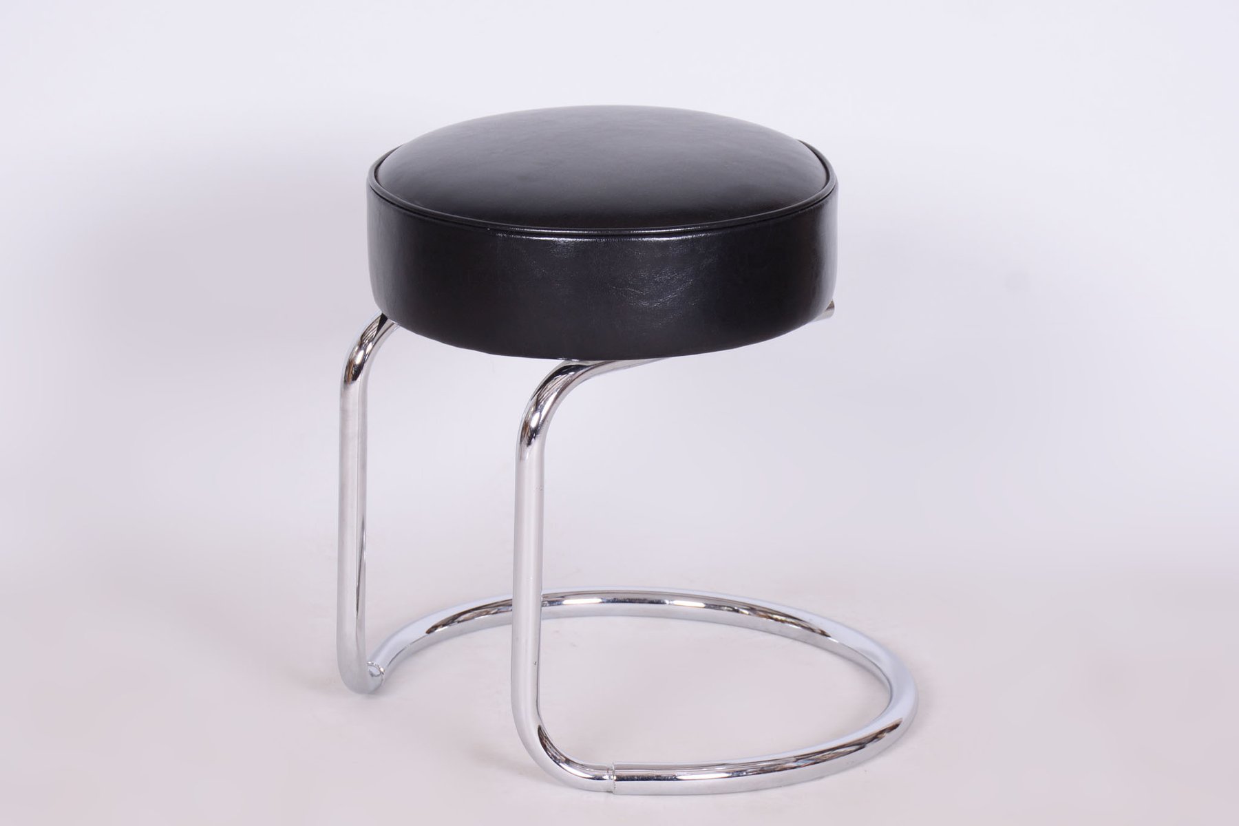 Czech Bauhaus Stool in Chrome-Plated Steel and Leather, 1950s for sale ...