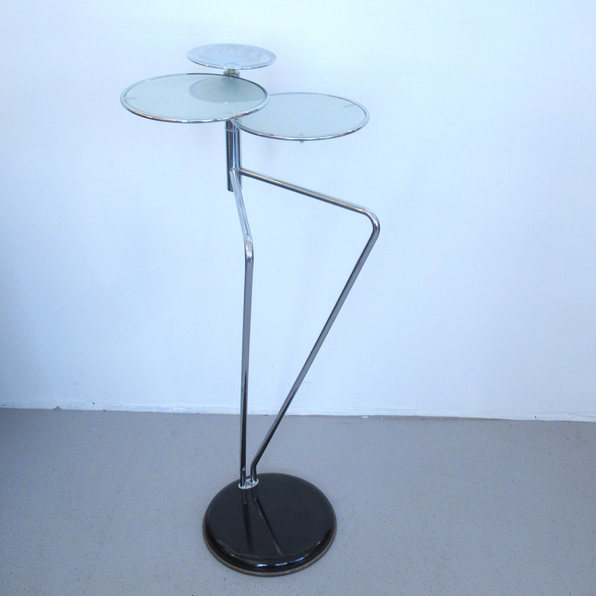 Modernist Side Table by Rodney Kinsman for Bieffeplast, 1980s for sale ...