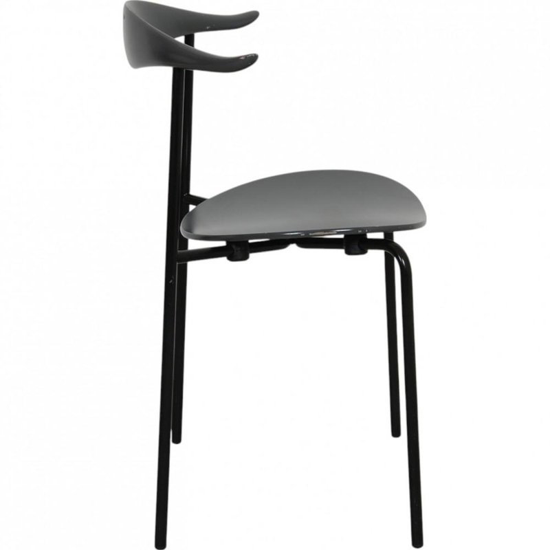 Grey CH88 Chair by Hans Wegner for sale at Pamono