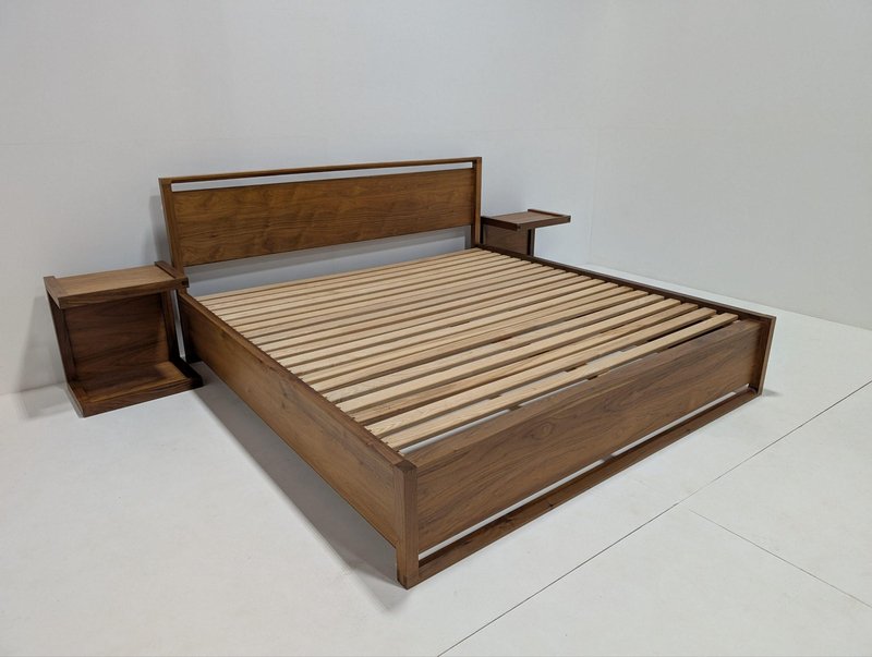 Bed by Sean Yoo for Design Within Reach for sale at Pamono