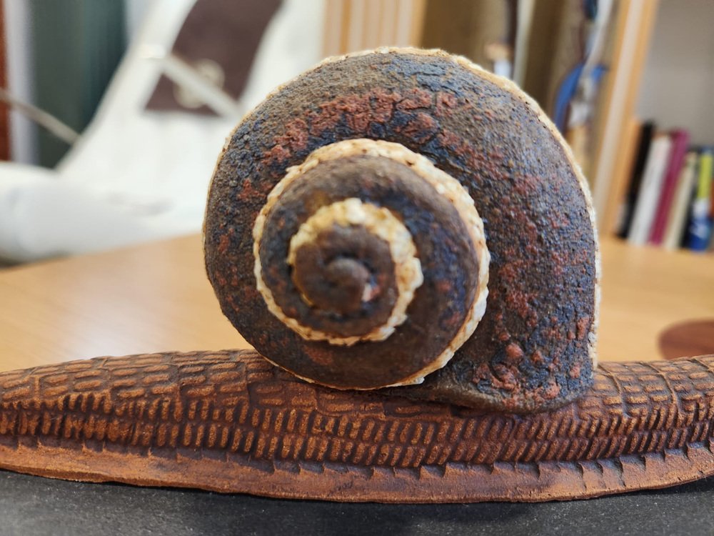 Vintage Small Ceramic Snail for sale at Pamono