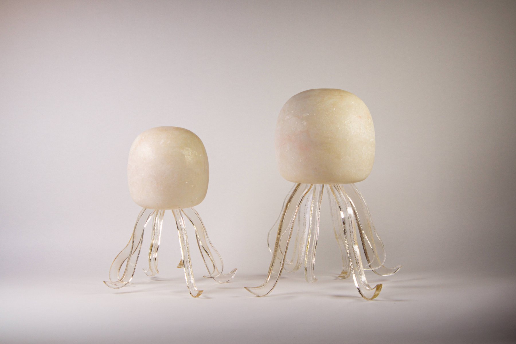 Seeba Bubbly Classic Round Table Lamp by Material Lights for sale at Pamono